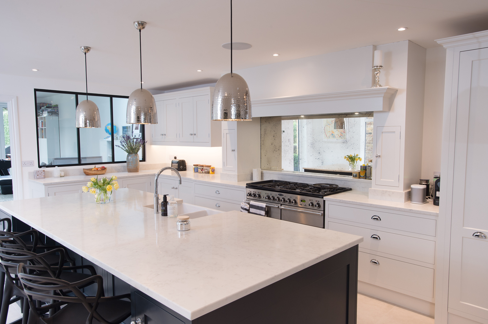 Create a Family Kitchen with Quartz Worktops